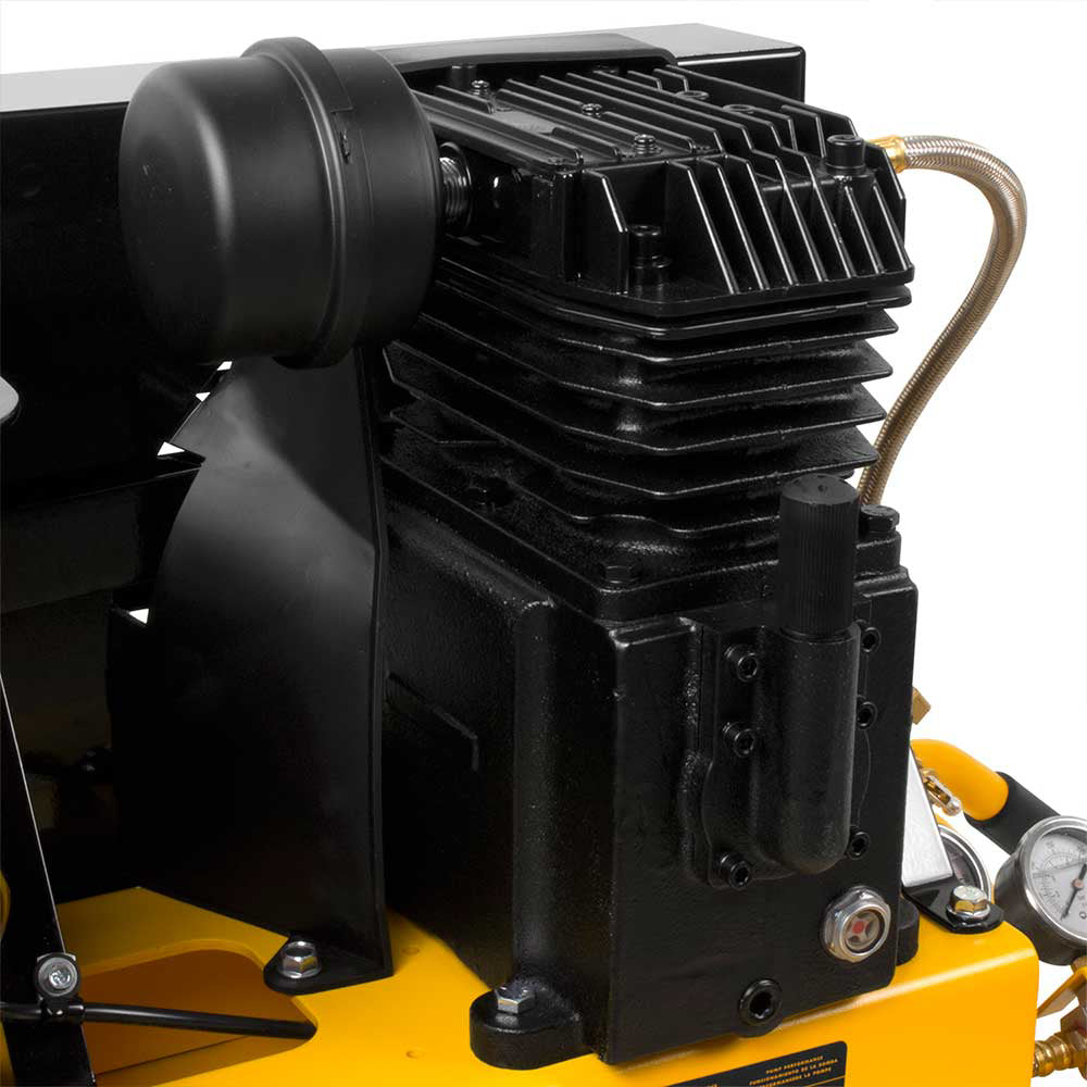 DeWalt 5.5-HP Honda 8-Gallon (Belt Drive) Wheelbarrow Air Compressor(D ...