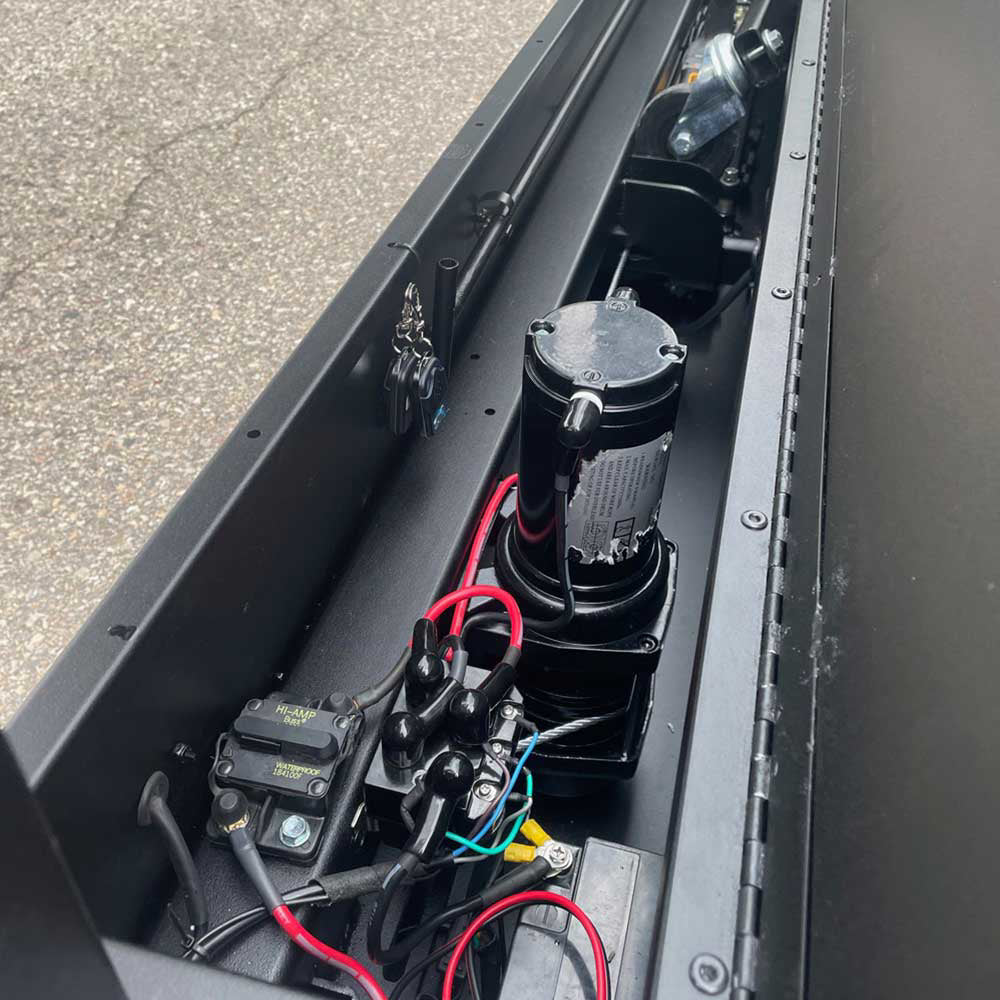 LiftGator GEN ll 42-In. Platform Depth Lift Gate W/Key Fob Remote (TG ...