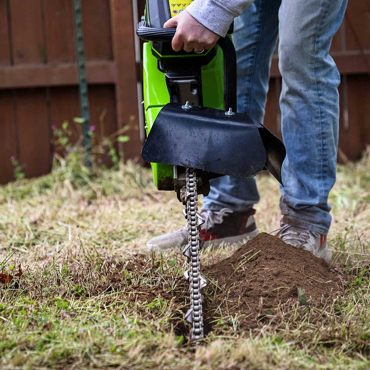 MiniTrencher™ GeoRipper 4.7HP 2-Stroke Engine 16-In. Max. Depth Mini T ...